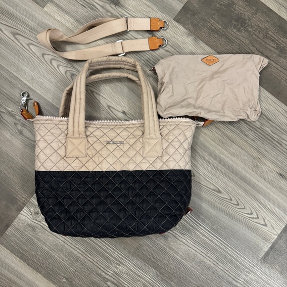 MZ Wallace | Bags | Mz Wallace Sutton Crossbody Shoulder Purse | Poshmark